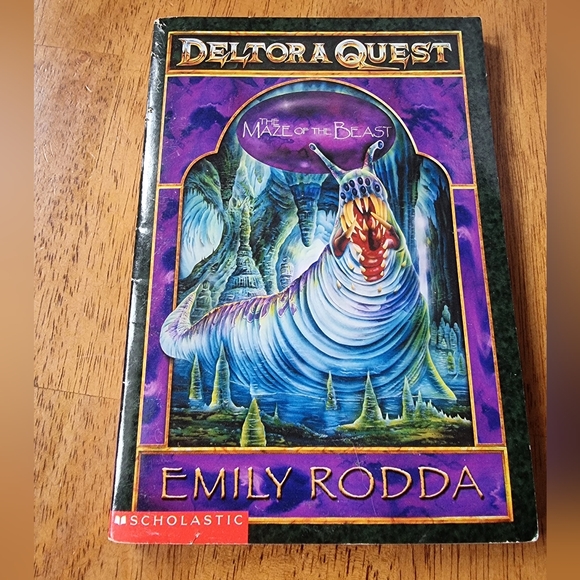 Scholastic | Other | Scholastic Deltor A Quest The Maze Of The Beast By ...